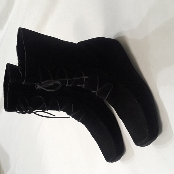 Jamie Mascaro | Shoes | Vintage Jamie Mascaro Suede Laceup Mid Calf ...